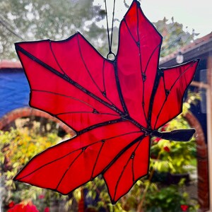 Stained Glass Maple Leaf, Maple Leaf Glass Art, Red Maple Leaf, Hanging ...