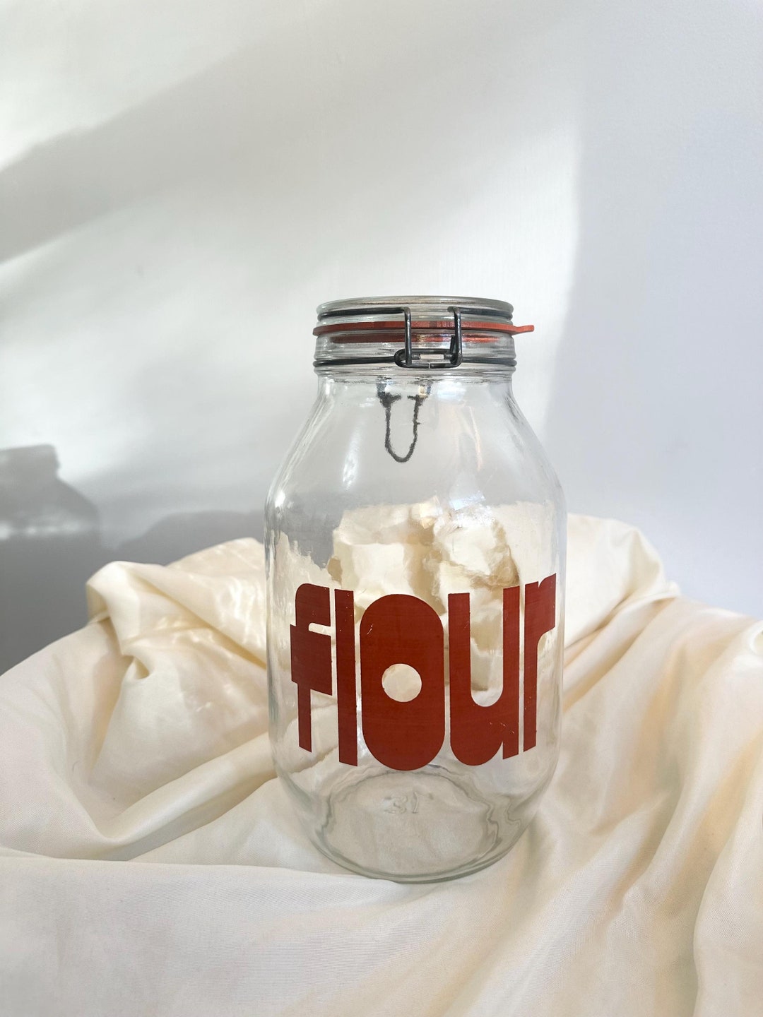 Vintage Pop Art Flour Glass 3L Jar Canister - Hinged Lid Glass Flour ...