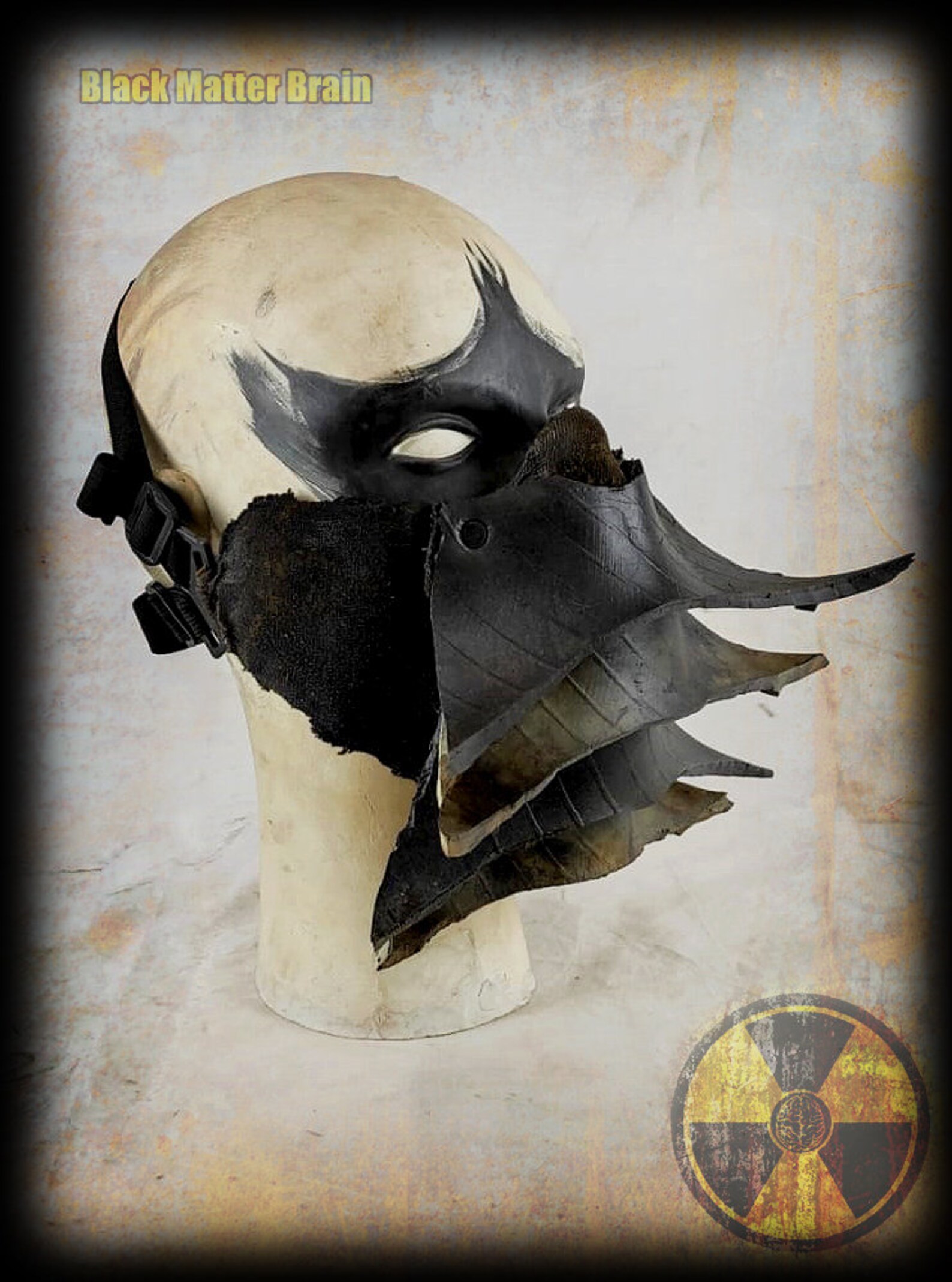 Post Apocalyptic Half Mask Monster of the Wasteland Warrior Wastelander ...