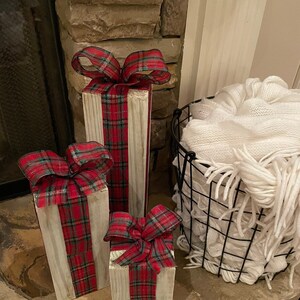 Set of 3 Farmhouse Style Chunky Presents - Etsy