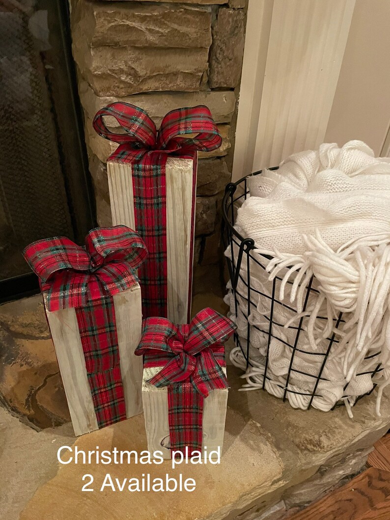 Set of 3 Farmhouse Style Chunky Presents - Etsy