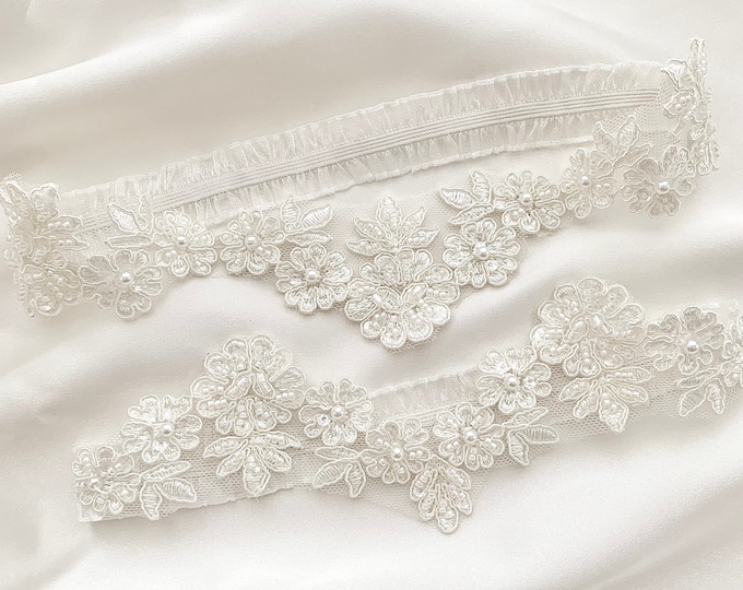 LIGHT IVORY Wedding Garter Garter Wedding Garter Set Bridal Garter Set ...
