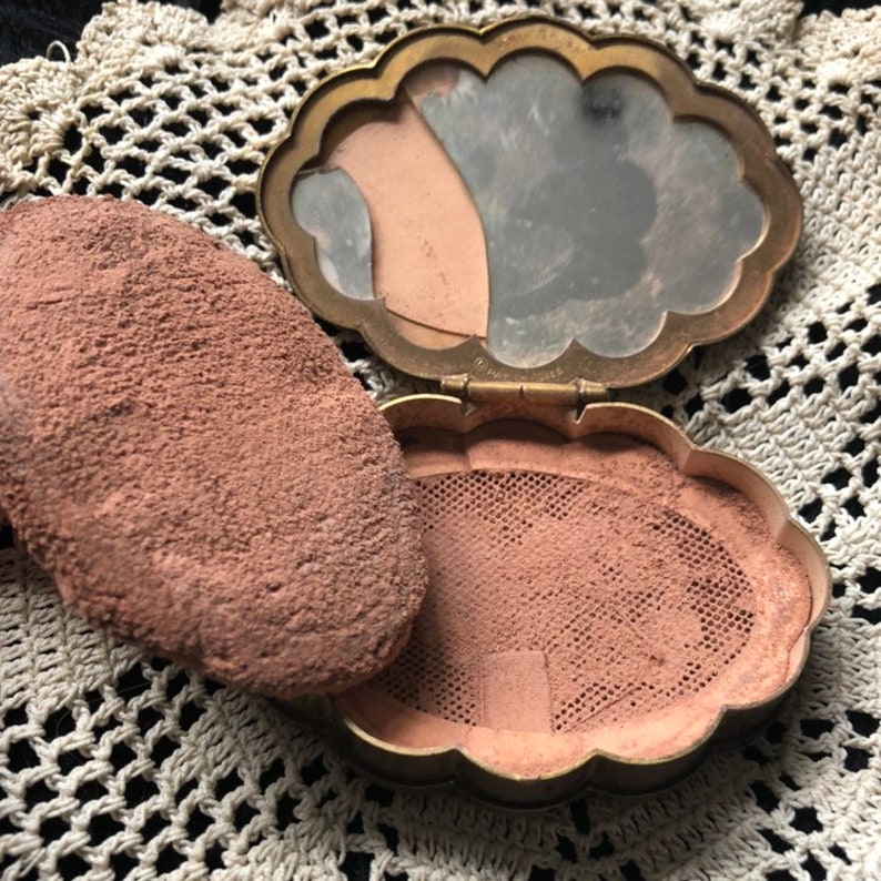 Antique Makeup Powder Compact 1920's Volupte Hand | Etsy