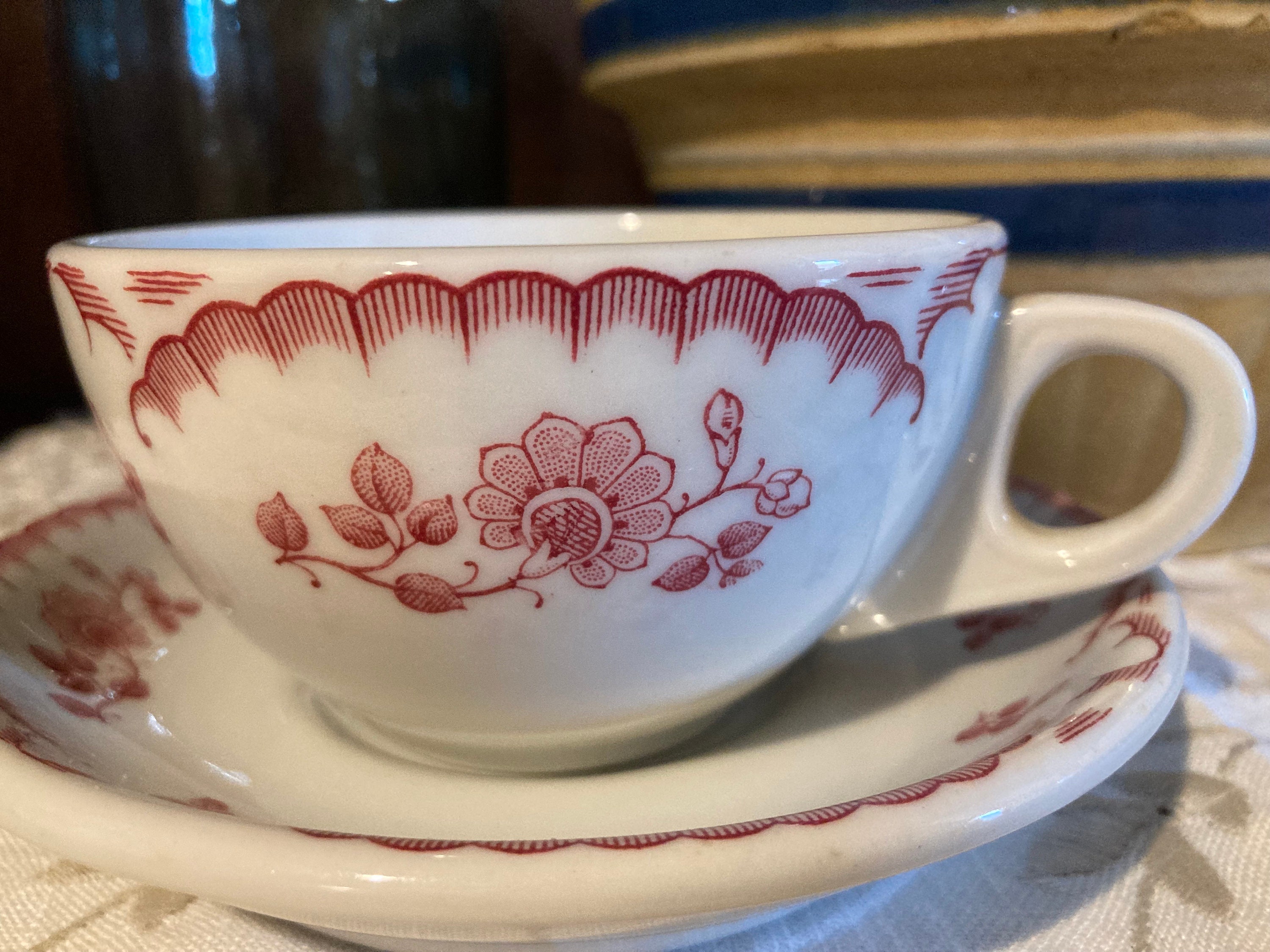 Vintage Restaurant Ware Shenango China Red and White Cup & Saucer Low ...