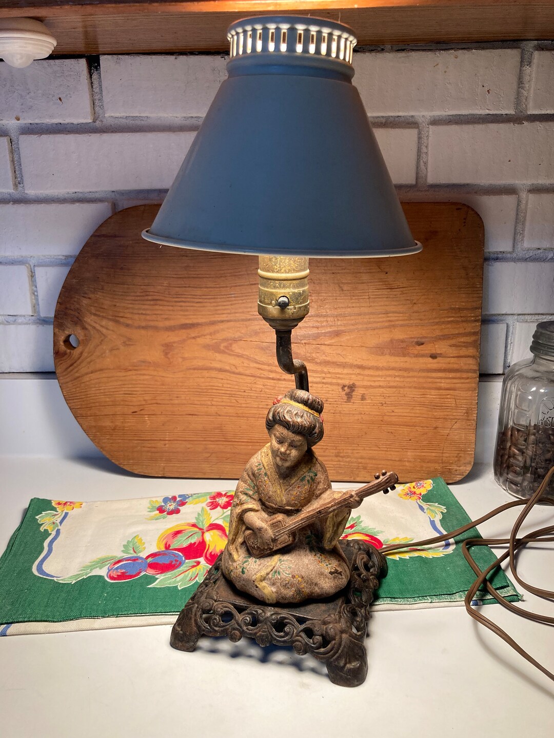 Antique Hubley Cast Iron Japanese Geisha Mandolin Art Lamp With Shade ...