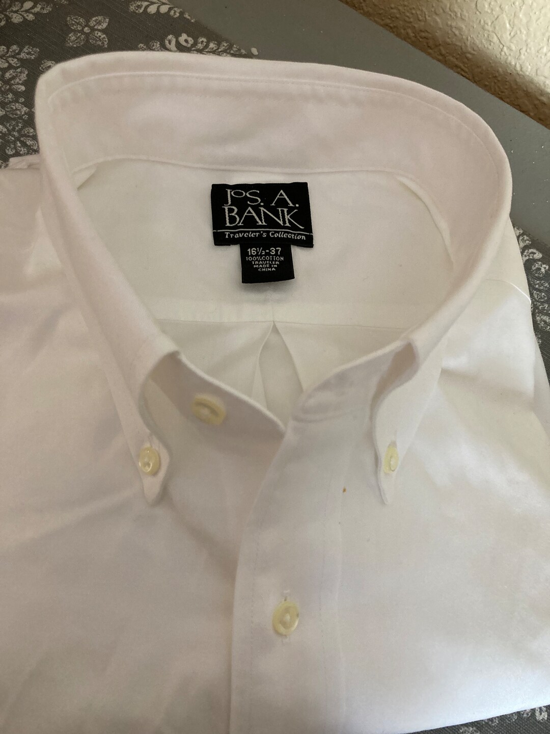 Never Worn Jos A Bank Traveler Tailored Fit Mens Shirt 16-1/2 37 - Etsy