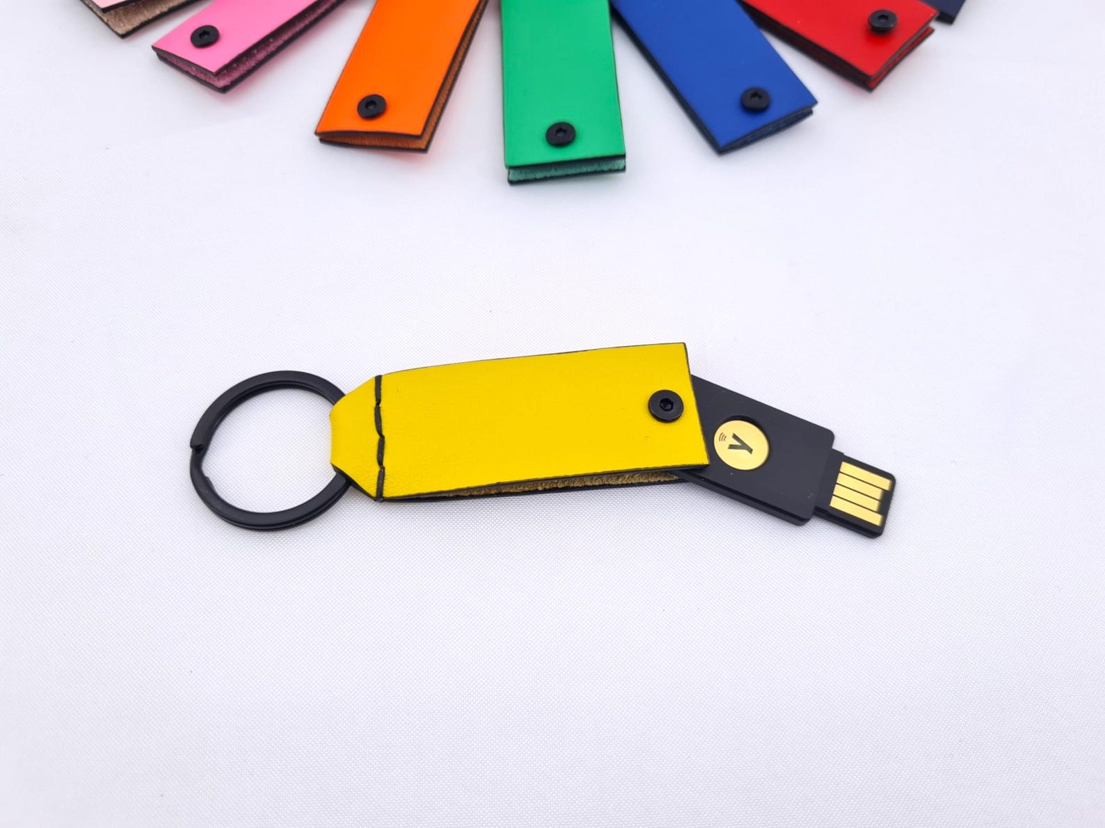 Yubikey Holder Keychain Protect Yubikey 5 NFC Leather Case Yubico ...