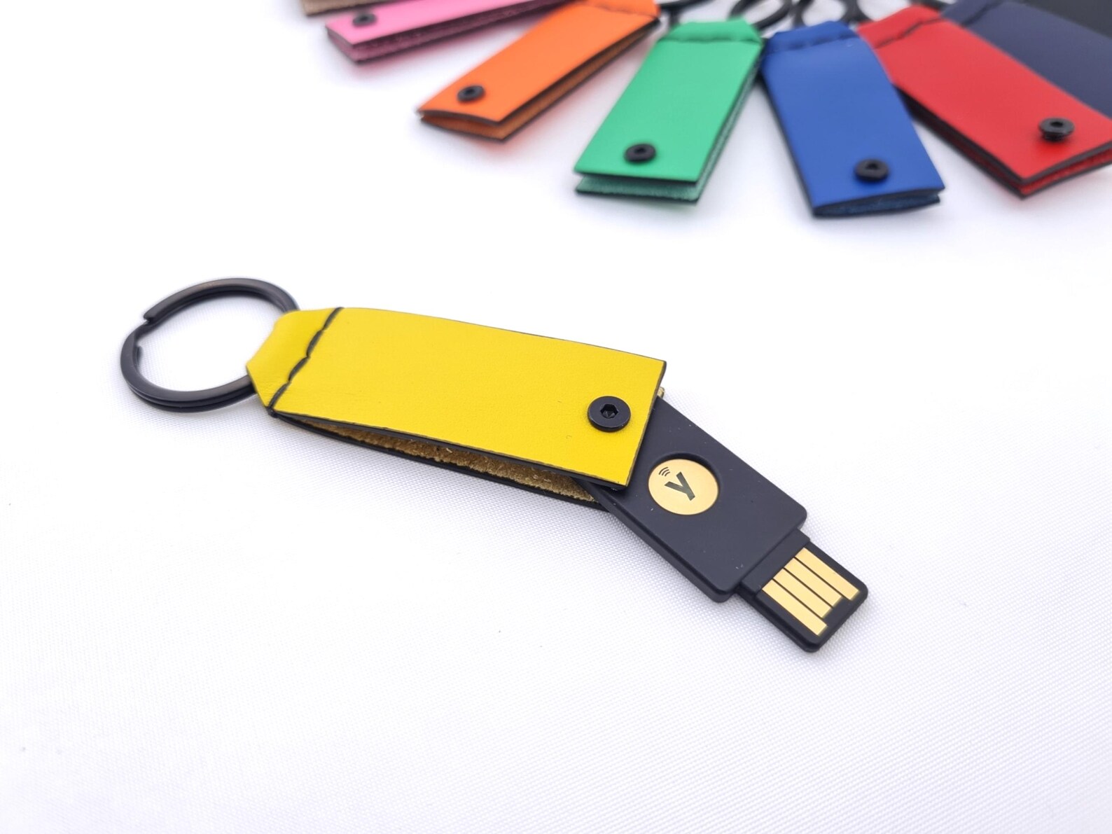 Yubikey Holder Keychain Protect Yubikey 5 NFC Leather Case Yubico ...