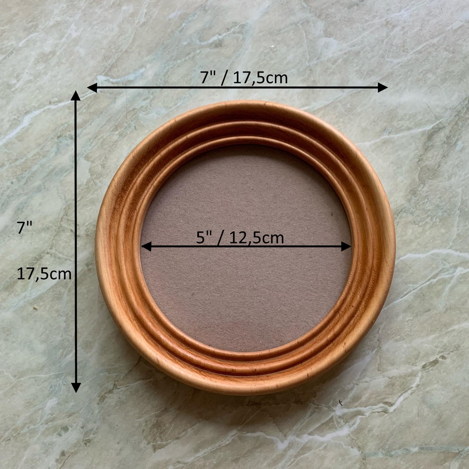 Round Circular Photo Frame Wooden Wall Mounted Picture Frames Home ...