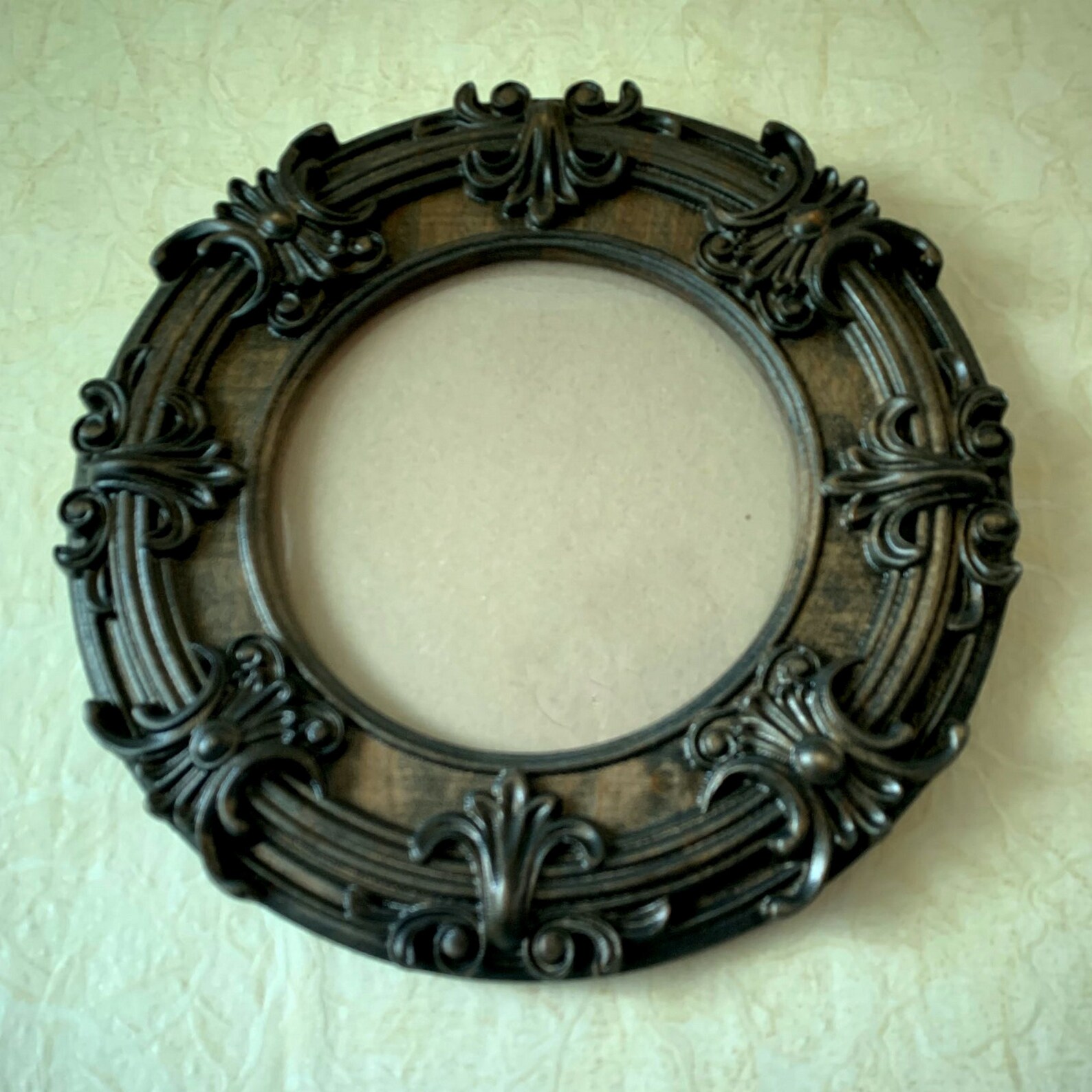 Round Photo Picture Frame Wall Mounted Home Decor Embroidery | Etsy