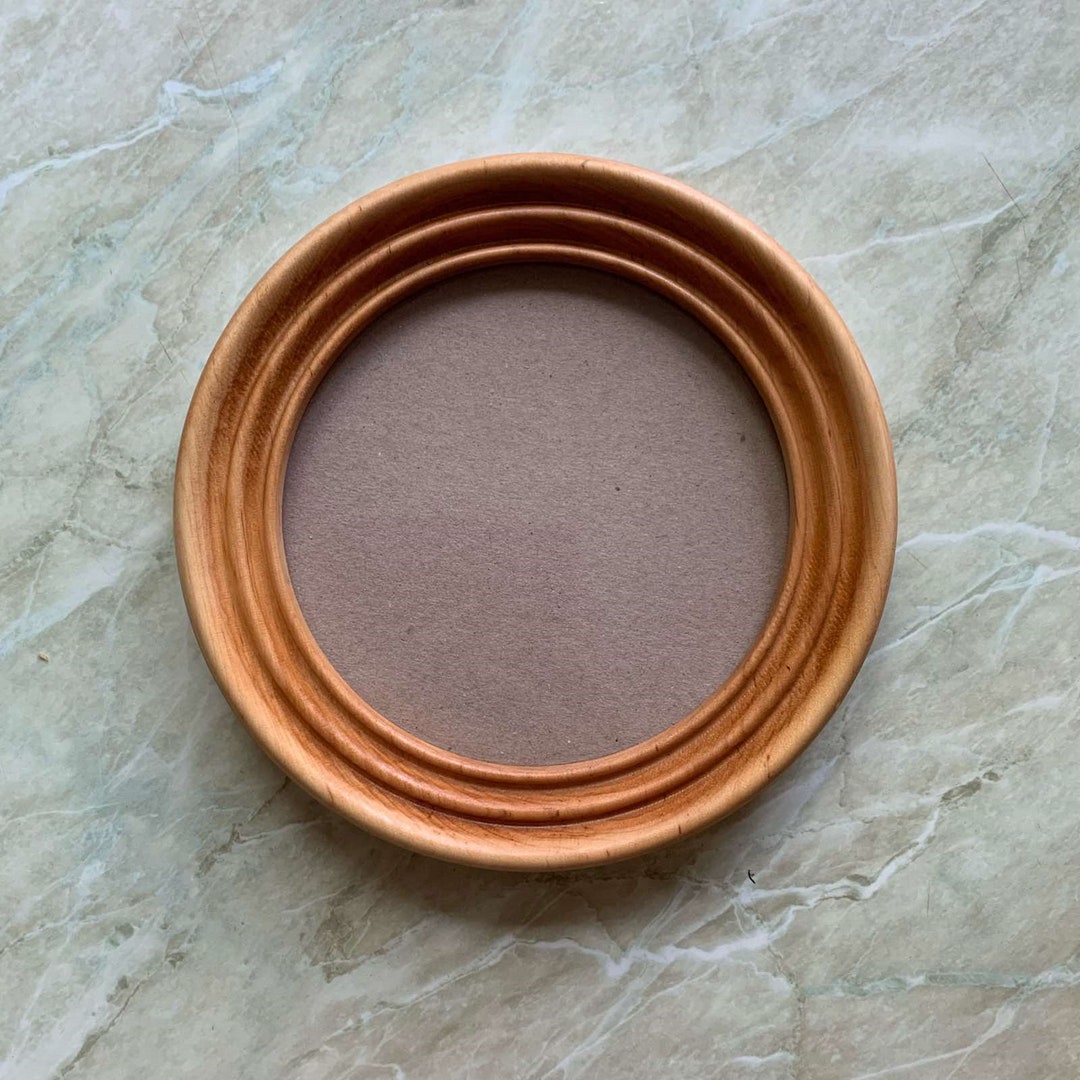 Round Circular Photo Frame Wooden Wall Mounted Picture Frames Home ...