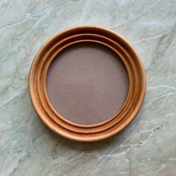 Round Circular Photo Frame Wooden Wall Mounted Picture Frames - Etsy