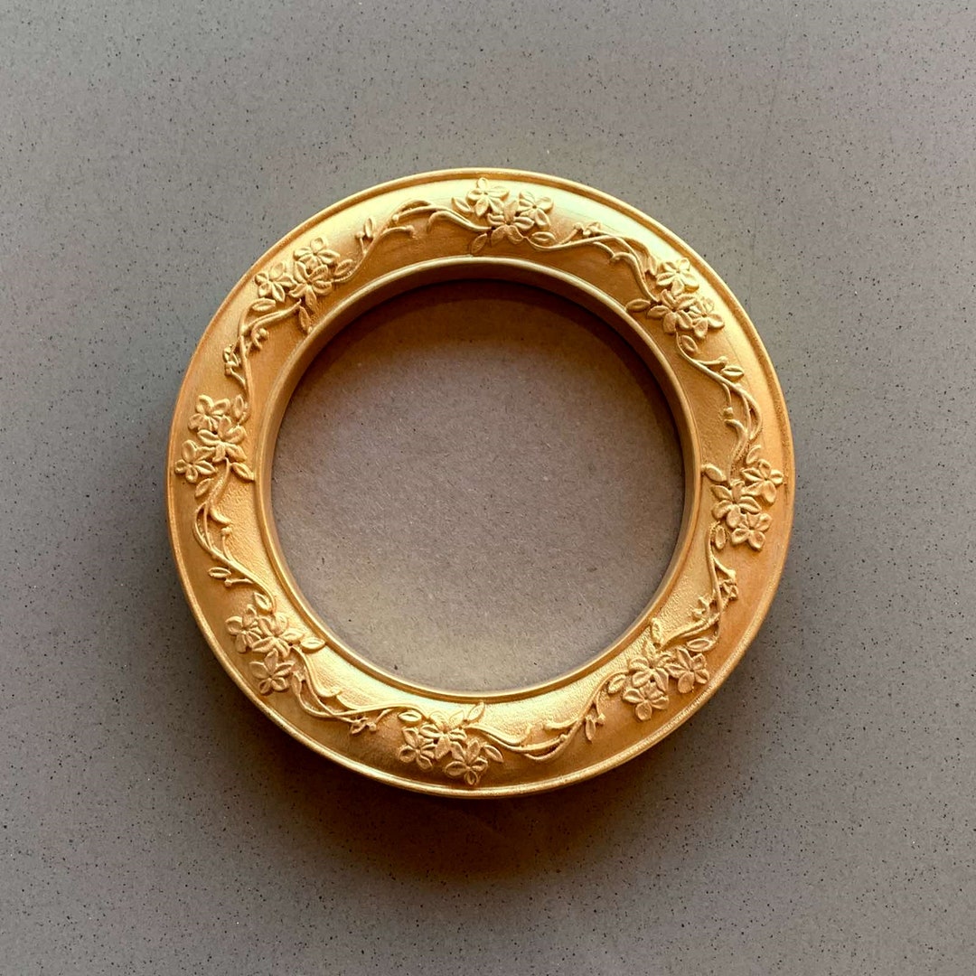 Round Flower Photo Picture Decorative Frame Floral Ornate Romantic ...