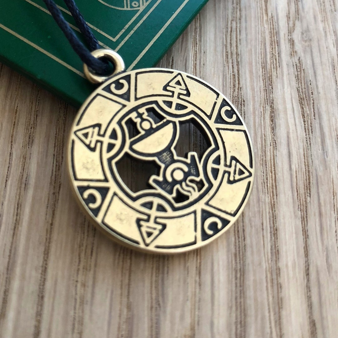 Love Amulet Kabbalistic Pentacle of the Queen Charm Necklace, Talisman ...