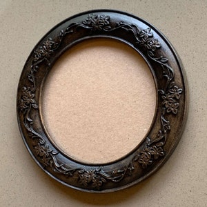 Round Flower Photo Picture Decorative Frame Floral Ornate Romantic ...