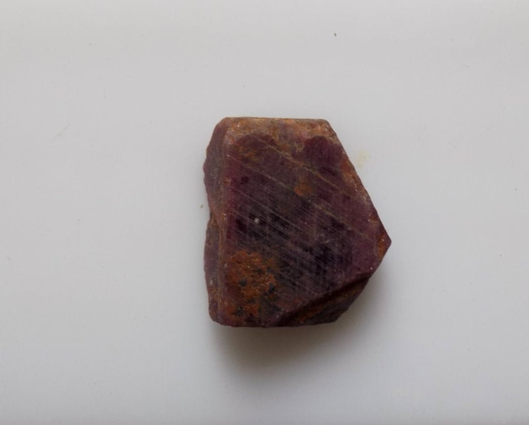 AA NATURAL SPINEL Raw Rough Red Spinel Gemstone Red Raw of Spinel for ...