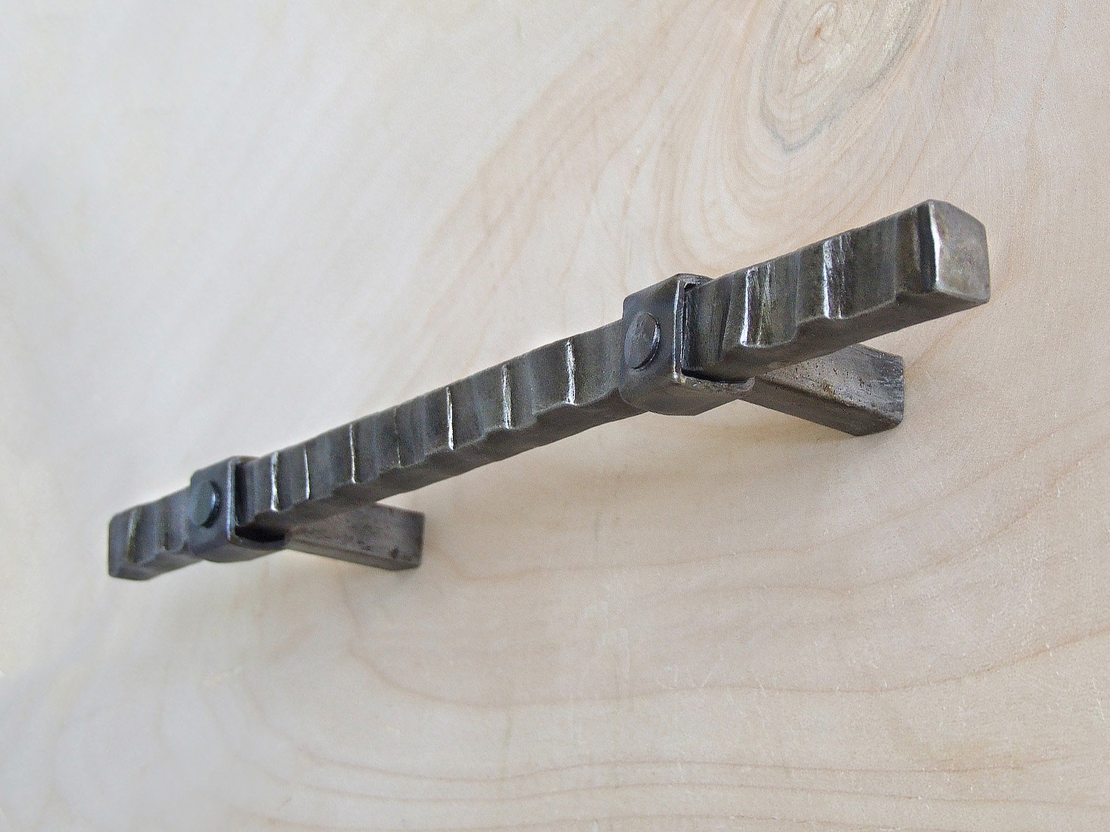 Hand Forged Drawer Pulls Knobs Handles Wrought Kitchen Cabinet Unit ...