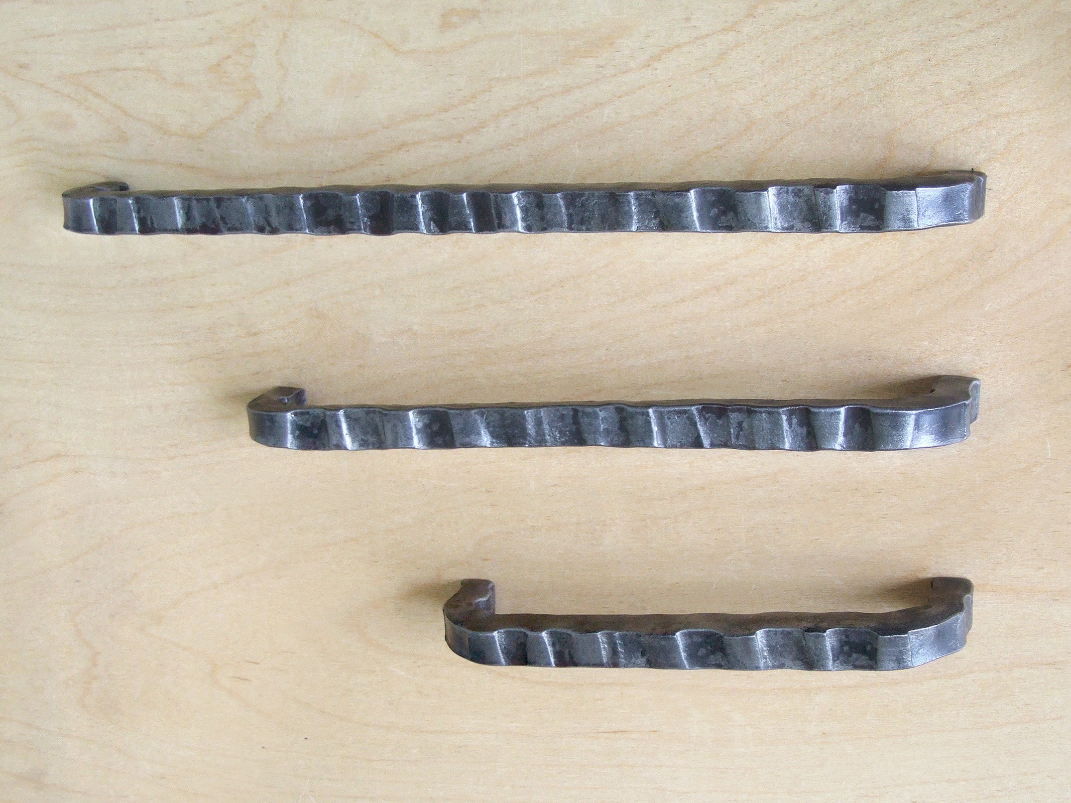 Hand Wrought Forged Drawer Pulls Knobs Handles Industrial Hammered ...