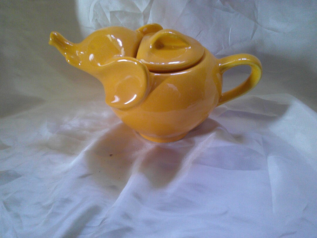 Lipton Yellow Elephant Teapot - Etsy