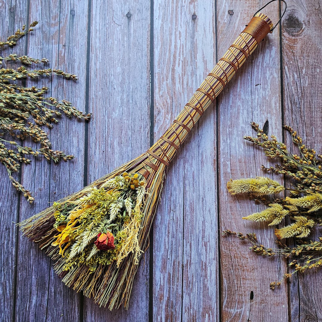 Hawktail Whisk Broom Cottagecore Decorative Hand Broom With Dried ...