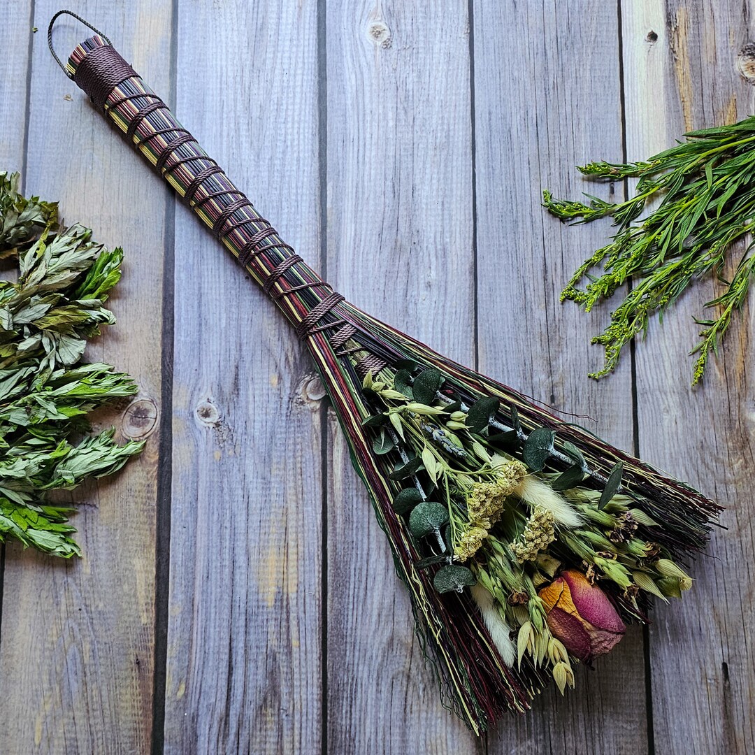 Hawktail Whisk Broom Cottagecore Decorative Hand Broom With Dried ...