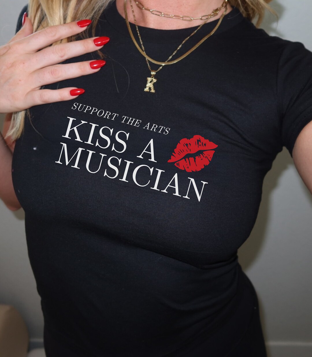 Support the Arts Kiss a Musician Baby Tee in BLACK - Etsy