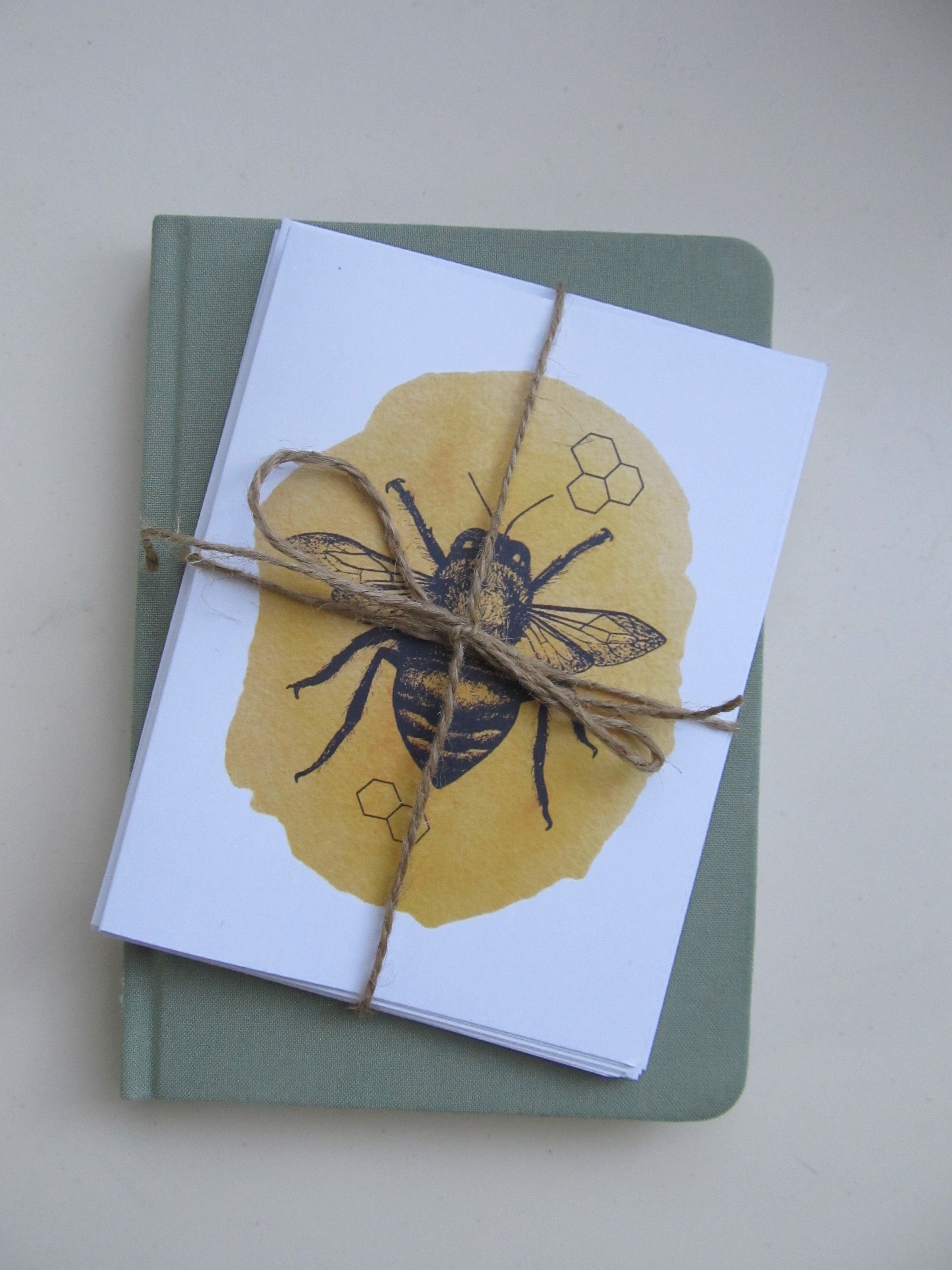 Watercolor Bee Note Cards Set of 4 With Envelopes - Etsy