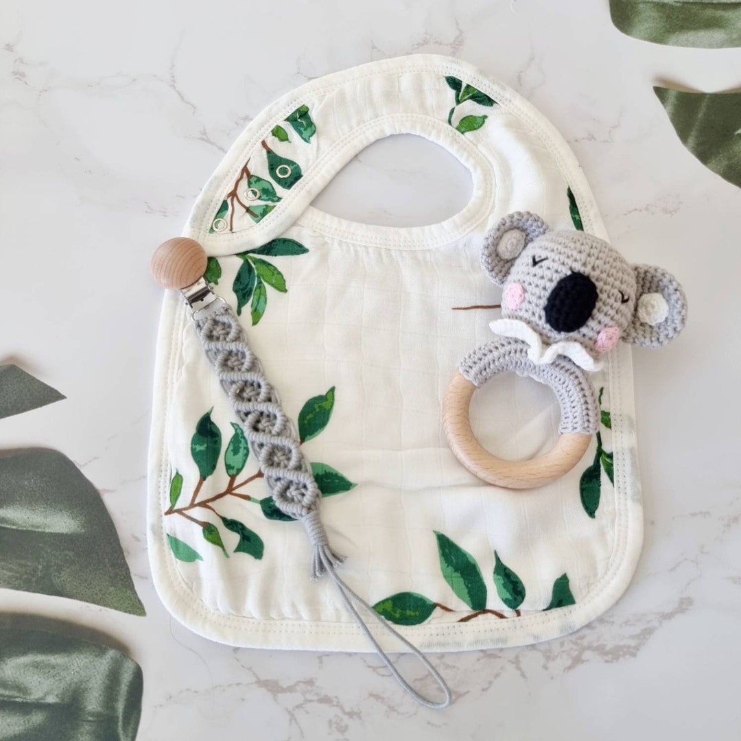 Bamboo Bib, Crochet Rattle and Macrame Gift Set Macrame Pacifier Chain ...