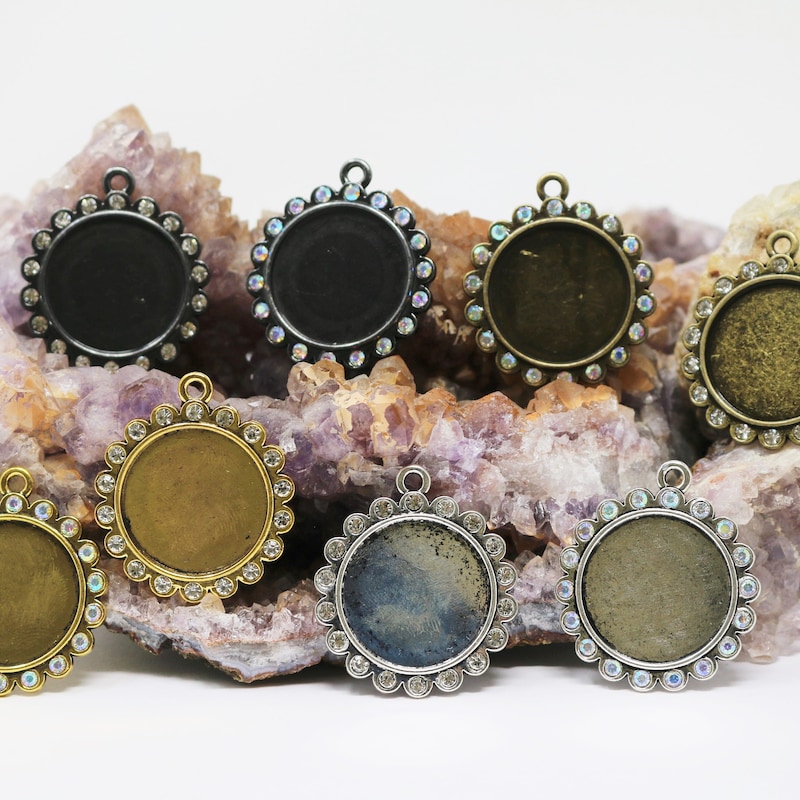 Antique Bezel Charm - Etsy