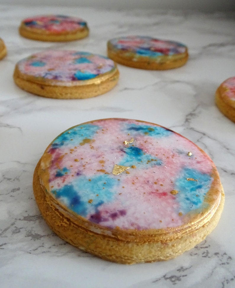 Watercolour Biscuit / Cookie Favours Favor With Edible Gold Leaf ...