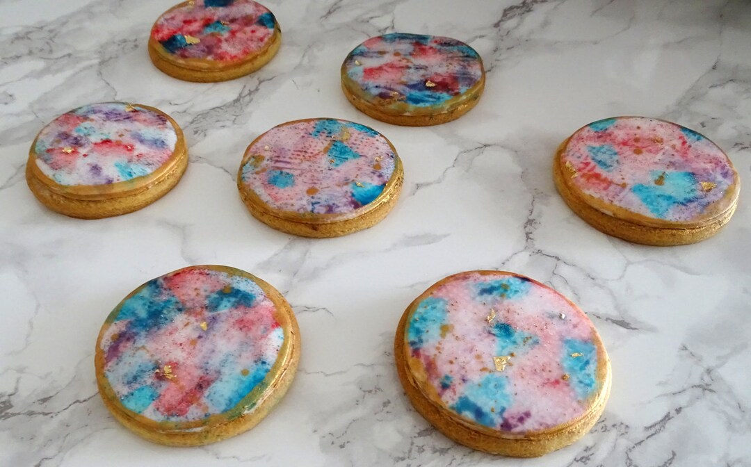 Watercolour Biscuit / Cookie Favours Favor With Edible Gold Leaf ...