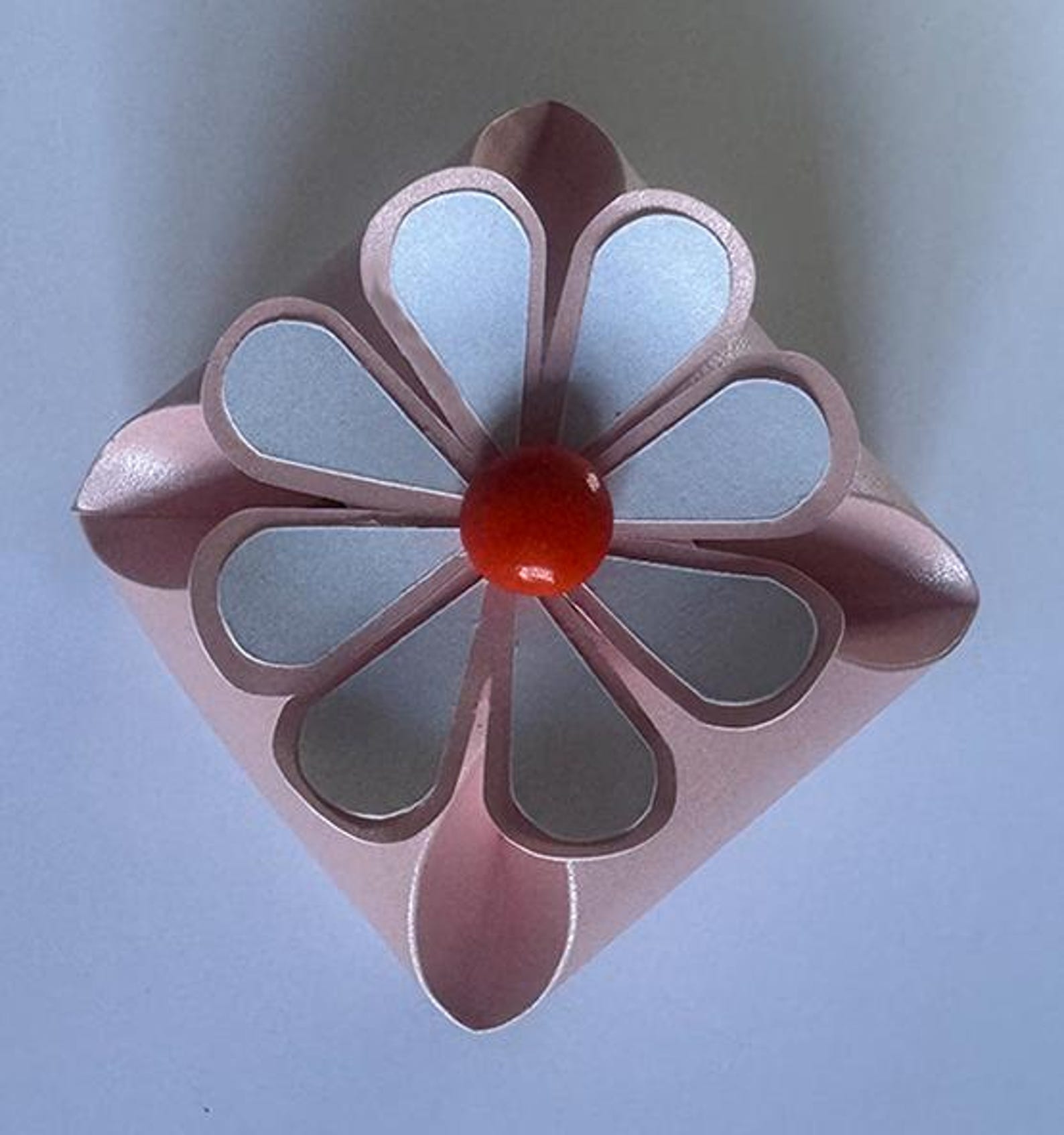 Flower Petal Treat Gift Box Digital File for Silhouette, Cricut and ...