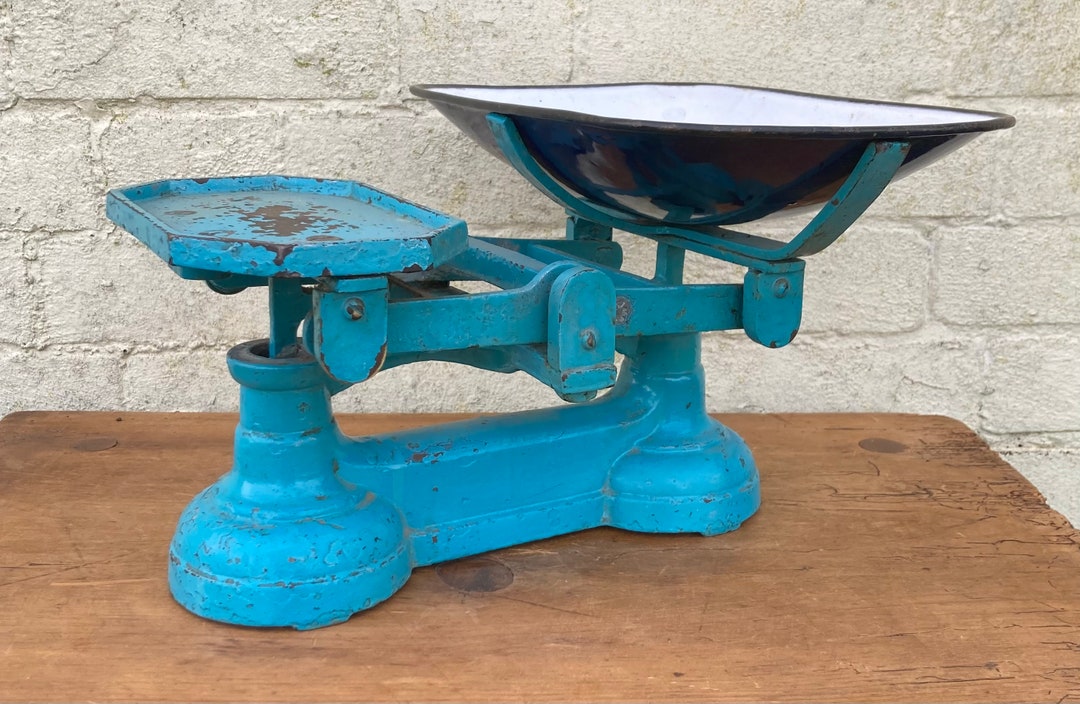 Vintage Blue Kitchen Scales 1950s Retro Antique Industrial Decor Weight ...