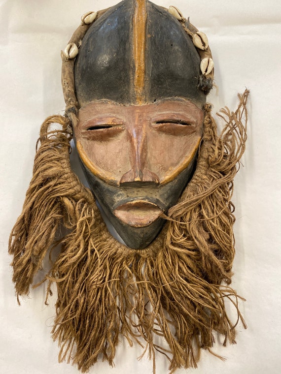 Old African Tribal Mask With Cowry Shells - Etsy