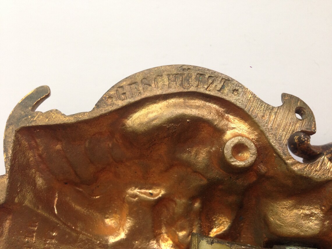 Musterschutz Door Knocker - Etsy