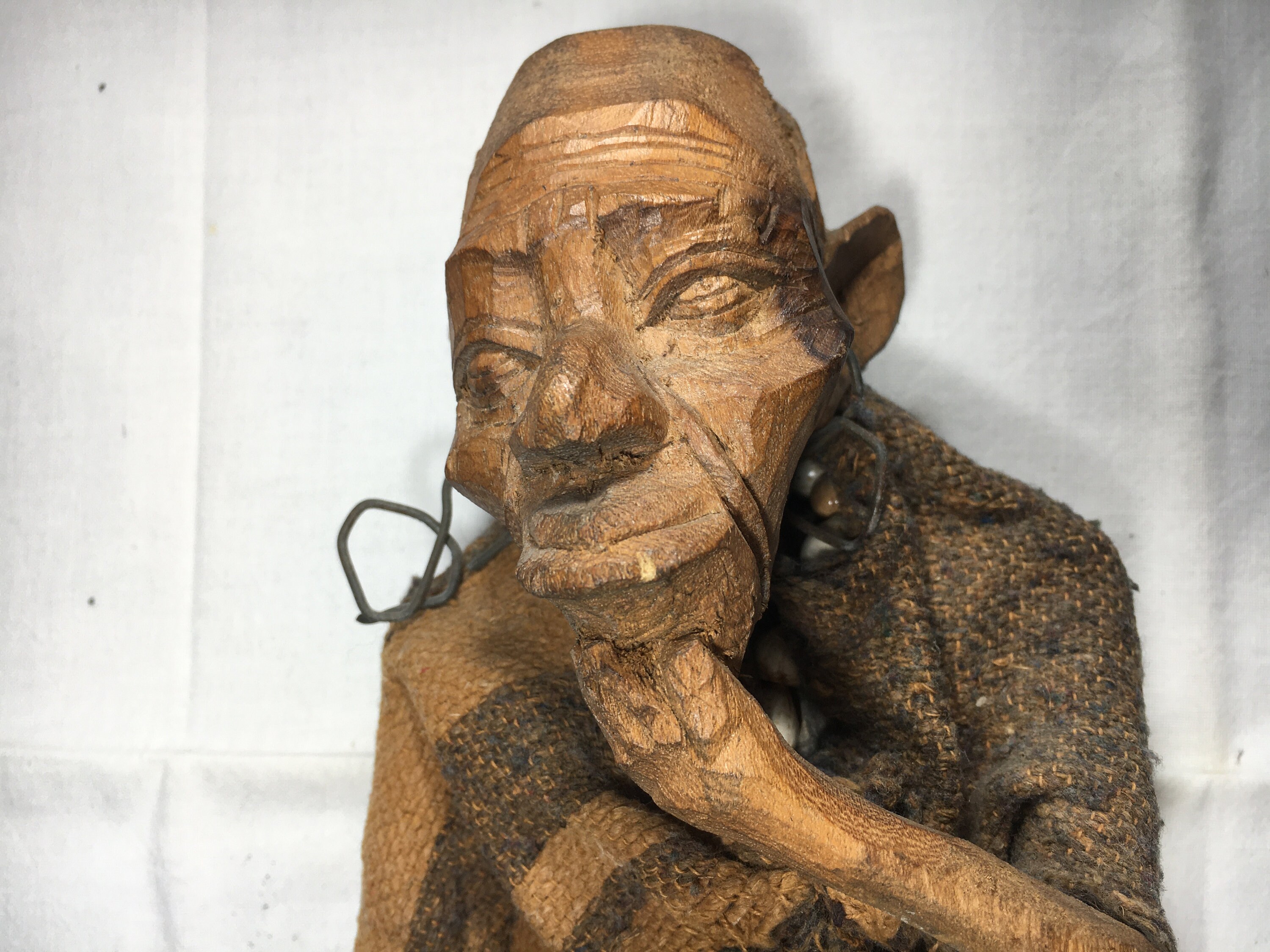 African Thinking Man Wood Carving - Etsy