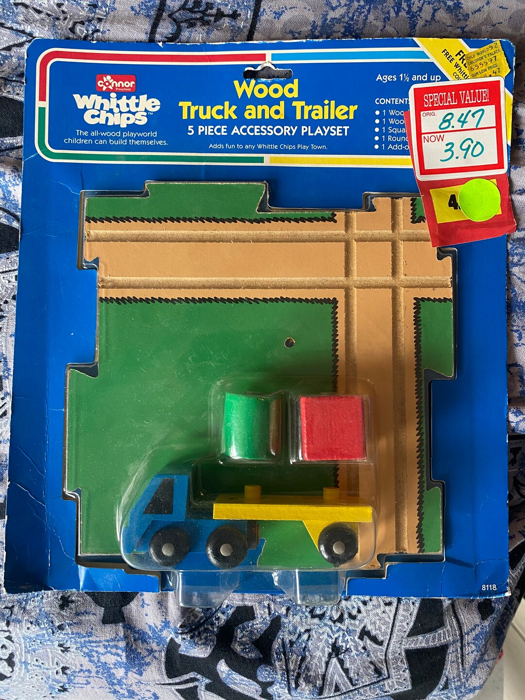 Whittle Chips Wood Truck and Trailer 5 Piece Place Set Connor ...