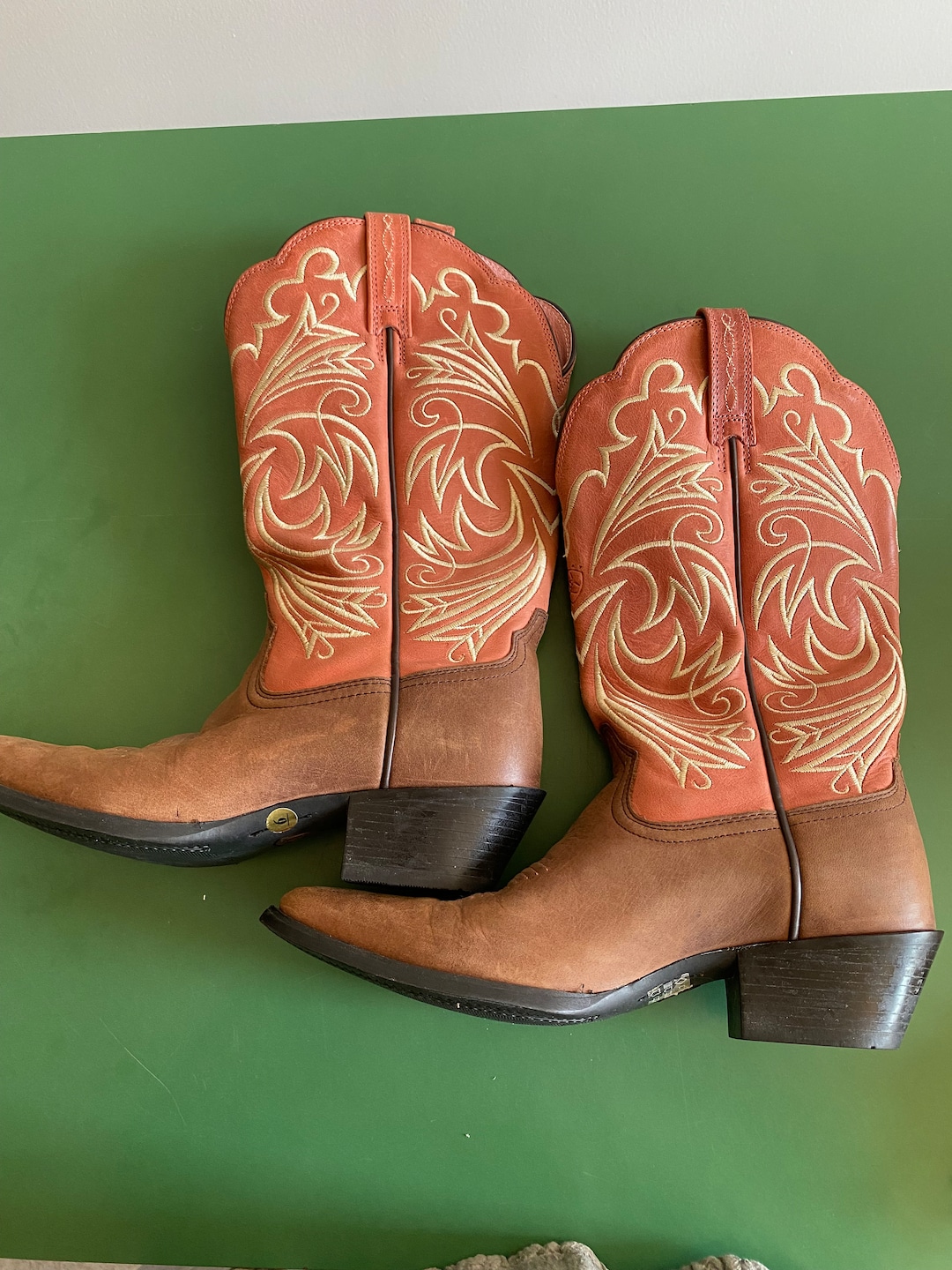Women's Ariat Pink and Brown Cowboy Boots Like New - Etsy