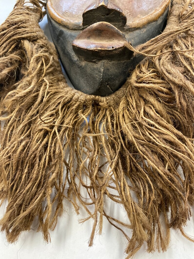 Old African Tribal Mask With Cowry Shells - Etsy