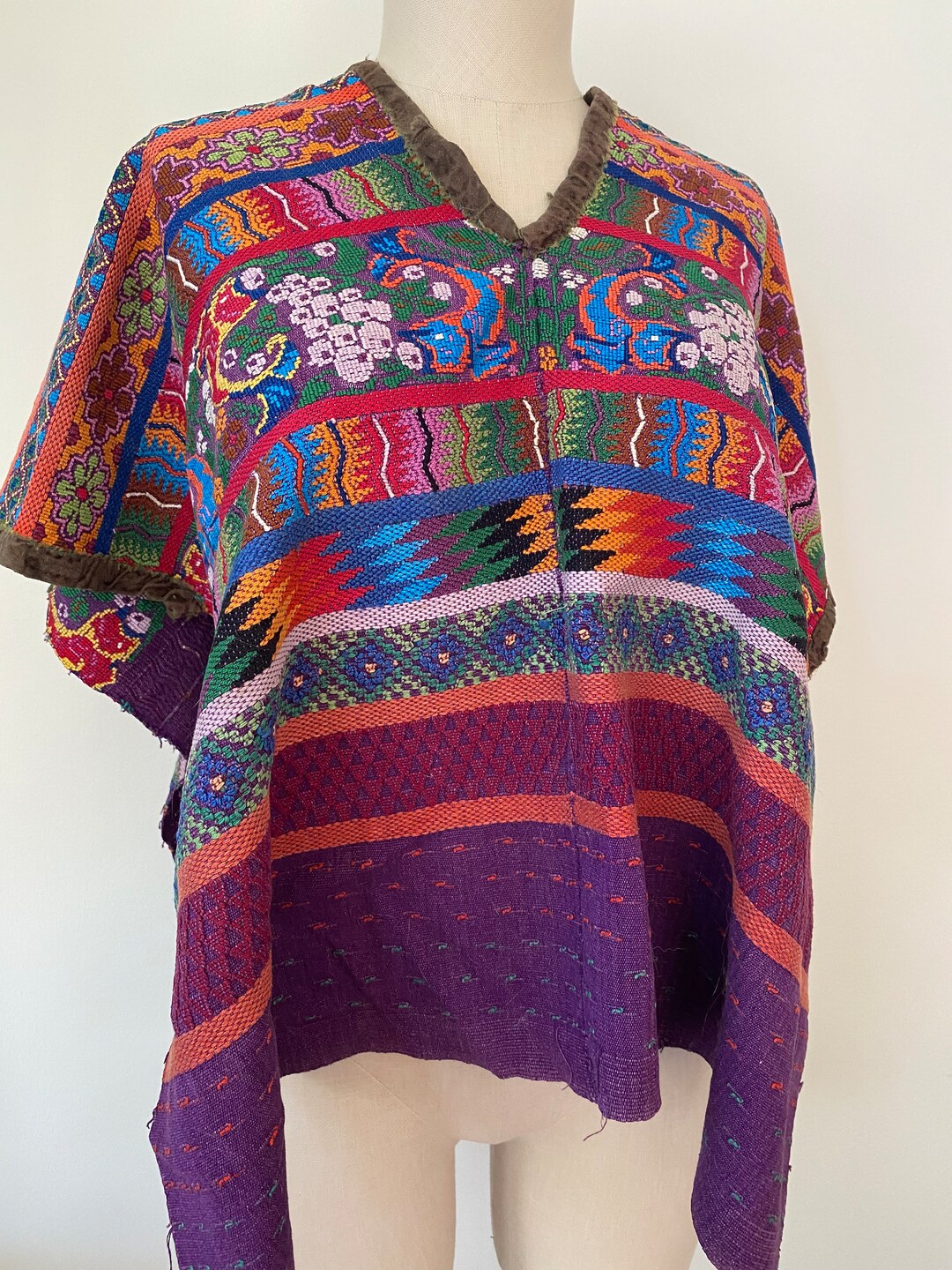 Guatemalan Mayan Huipil Hand Woven Poncho Unisex - Etsy