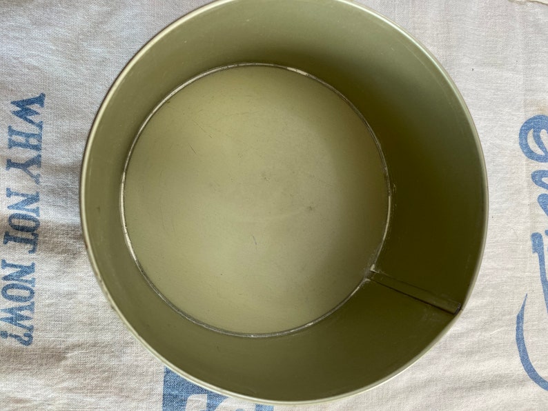 Avon Jasmine Dusting Powder Tin Container Choice - Etsy