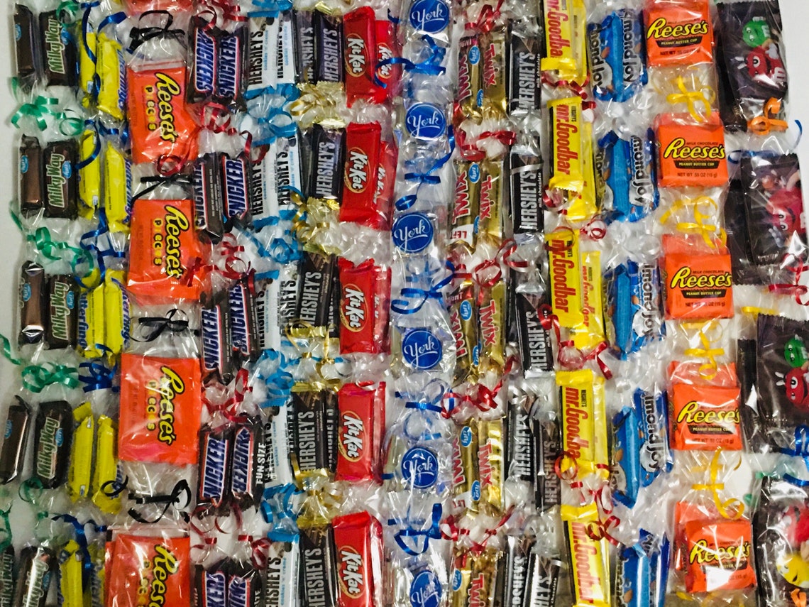 Long Chocolate Candy Cello Lei - Etsy