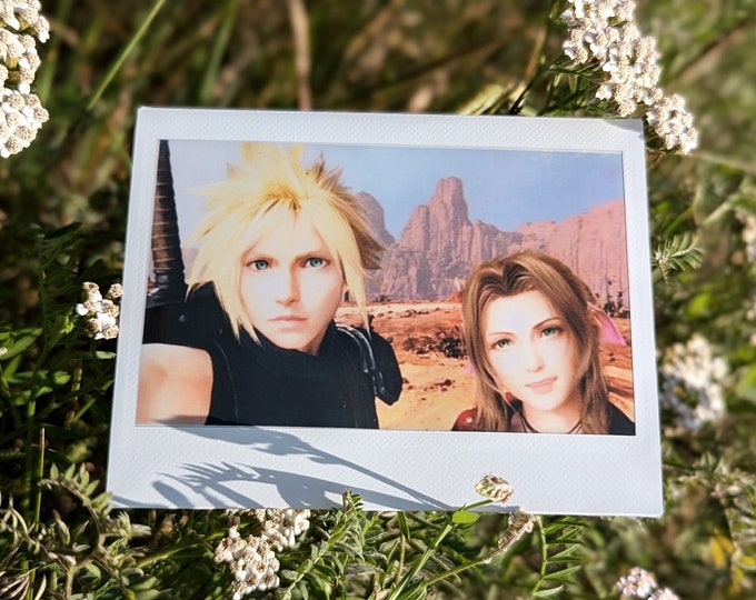 Cloud Strife and Aerith Gainsborough Clerith Selfie Polaroid Instax ...