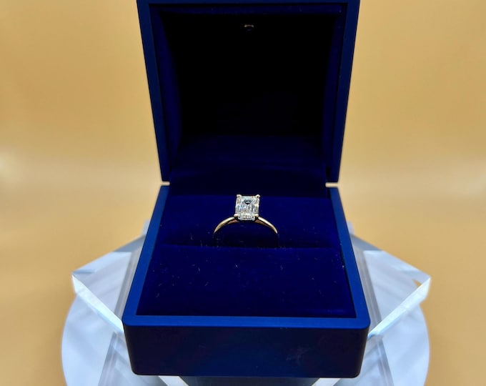 2 Carat Emerald Cut Lab Grown Diamond Solitaire Engagement Ring Split ...