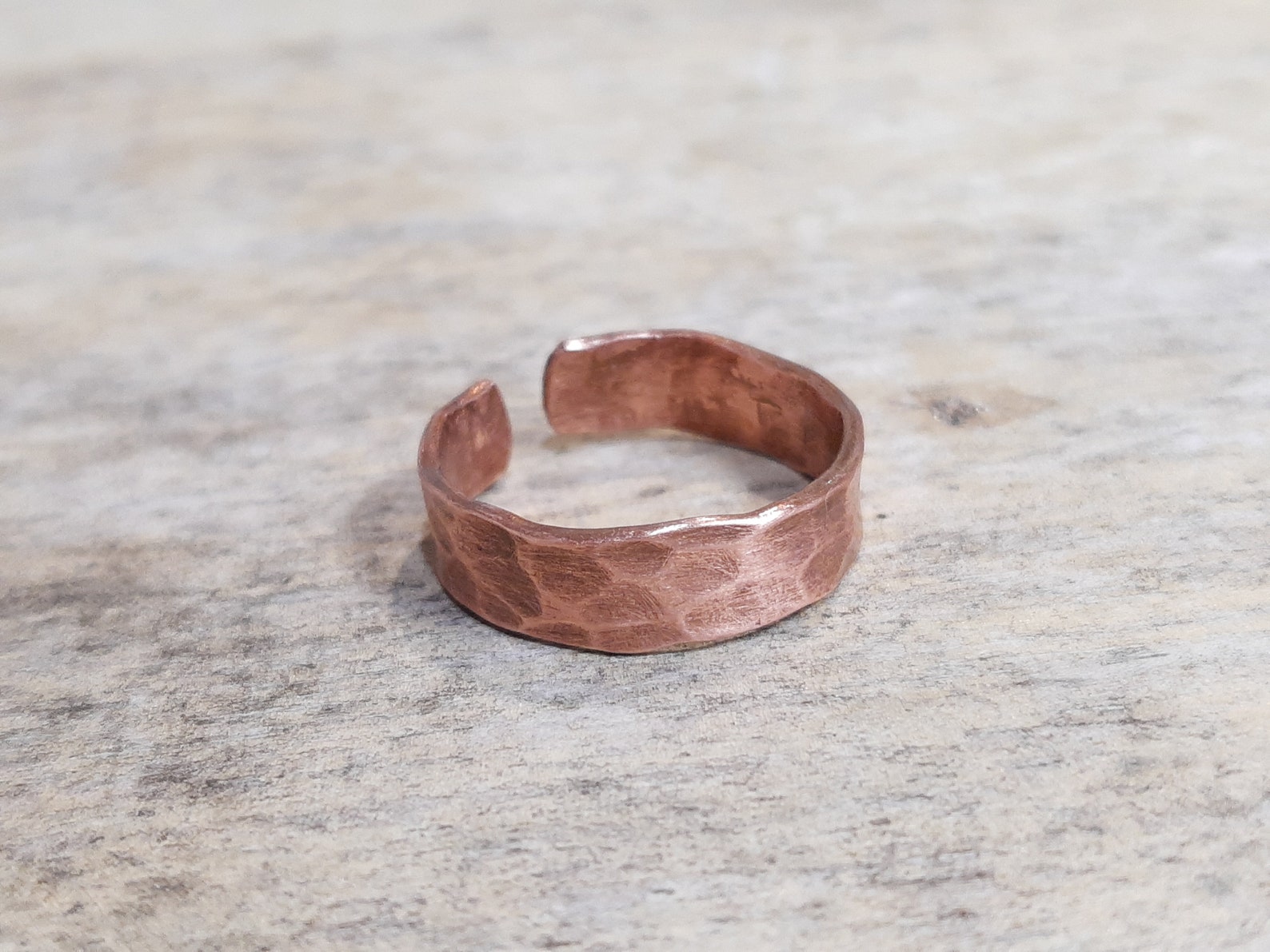Rustic Hammered Large Copper Ring - Etsy