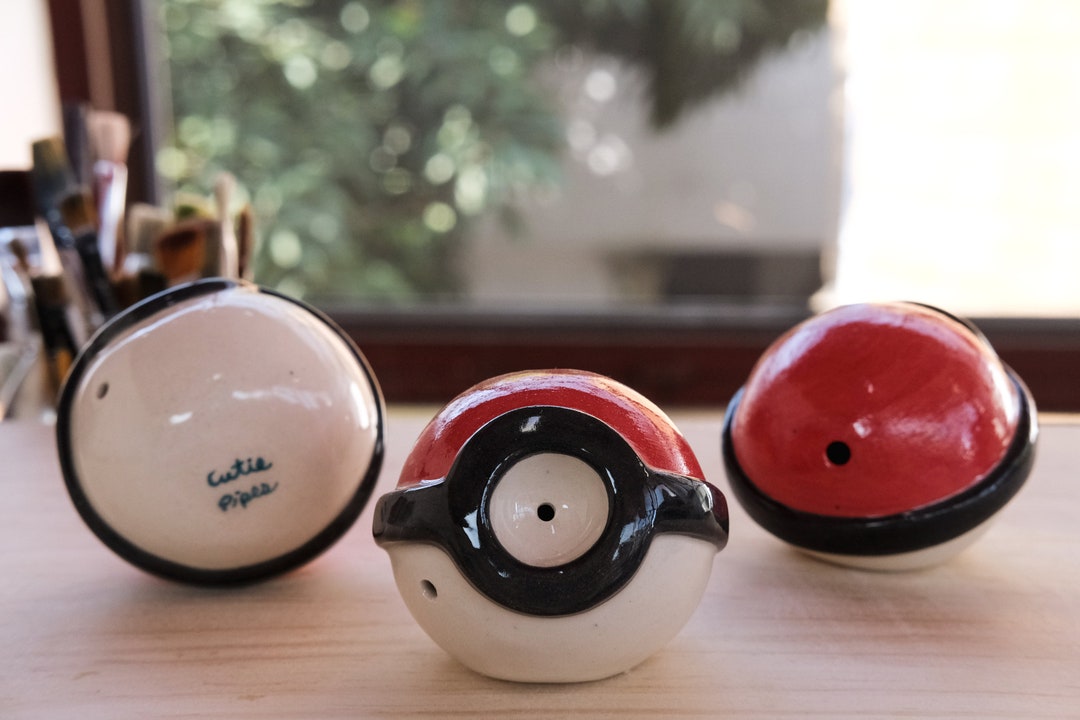 Handmade Pokéball Inspired Ceramic Pipe by Cutie Pipes - Etsy