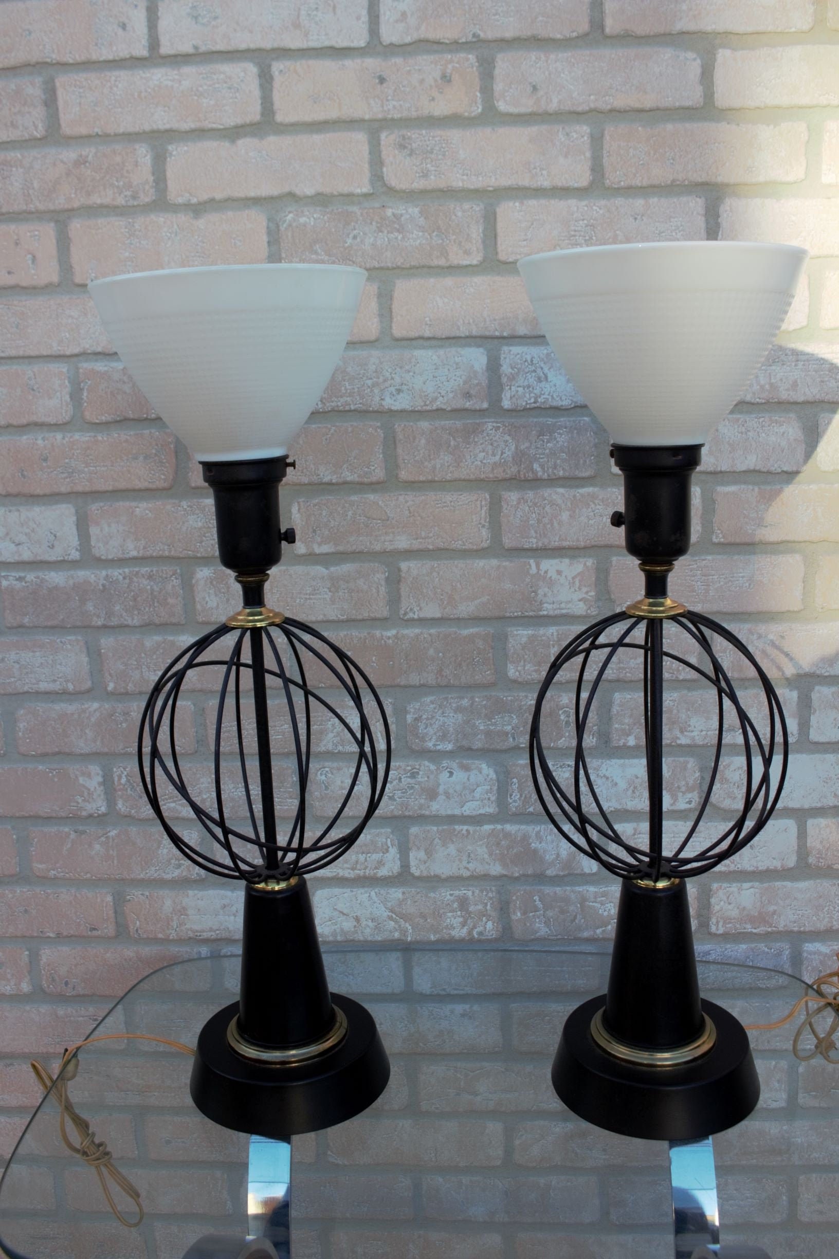 Mid Century Modern Atomic Table Lamps With Porcelain Shades - Etsy