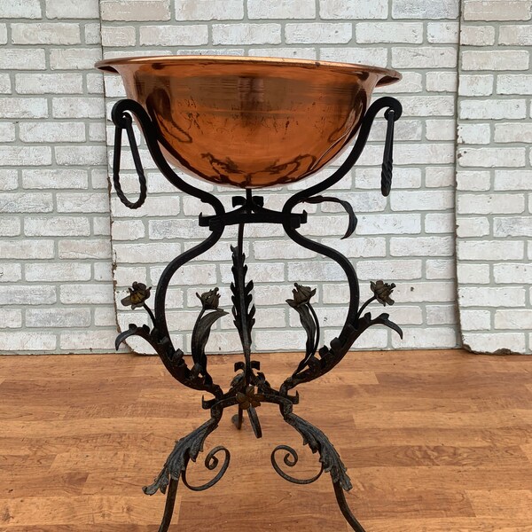 Wrought Iron and Copper Planter - Etsy