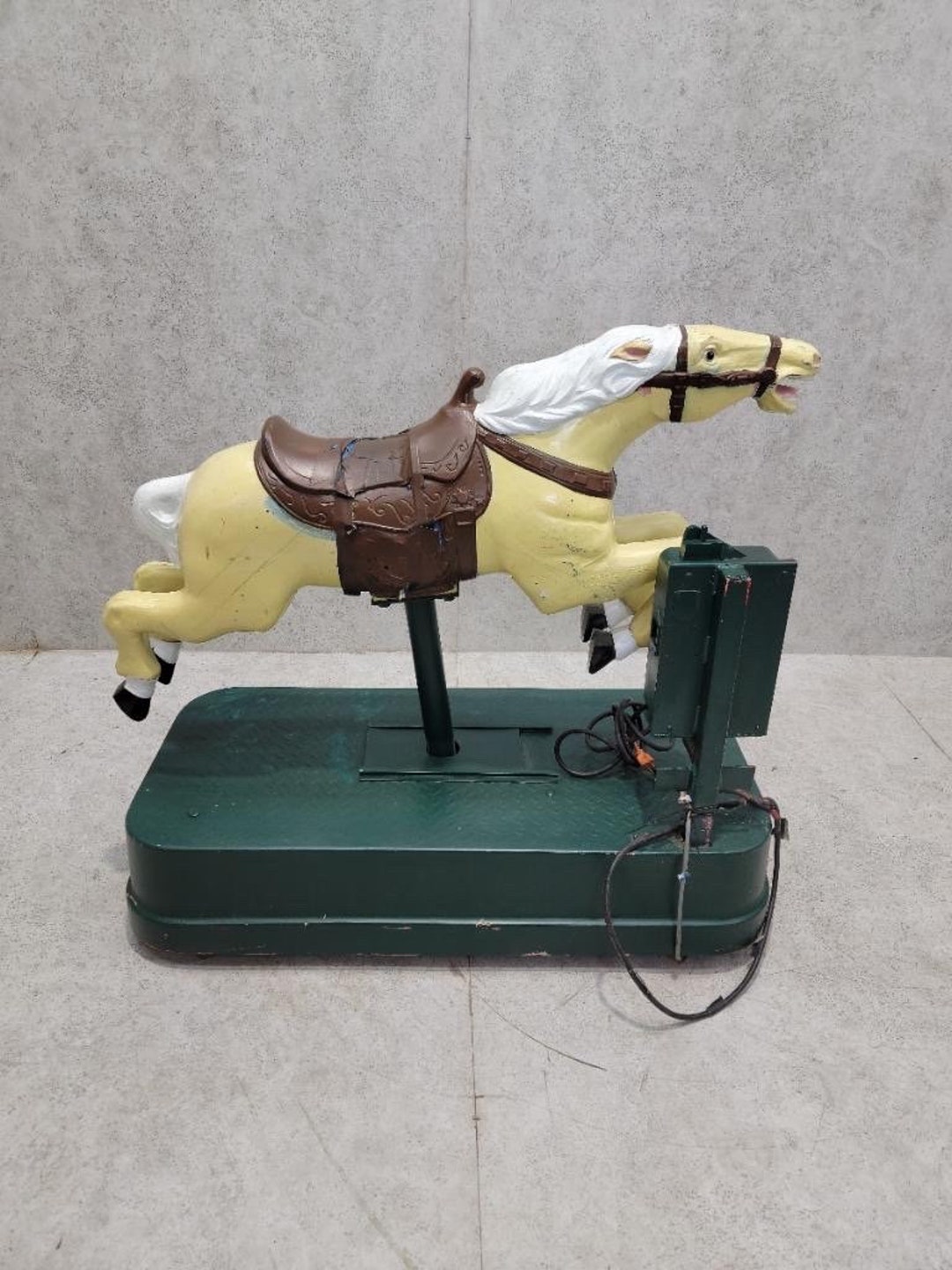 Vintage Coin Operated Carousel Horse Ride - Etsy