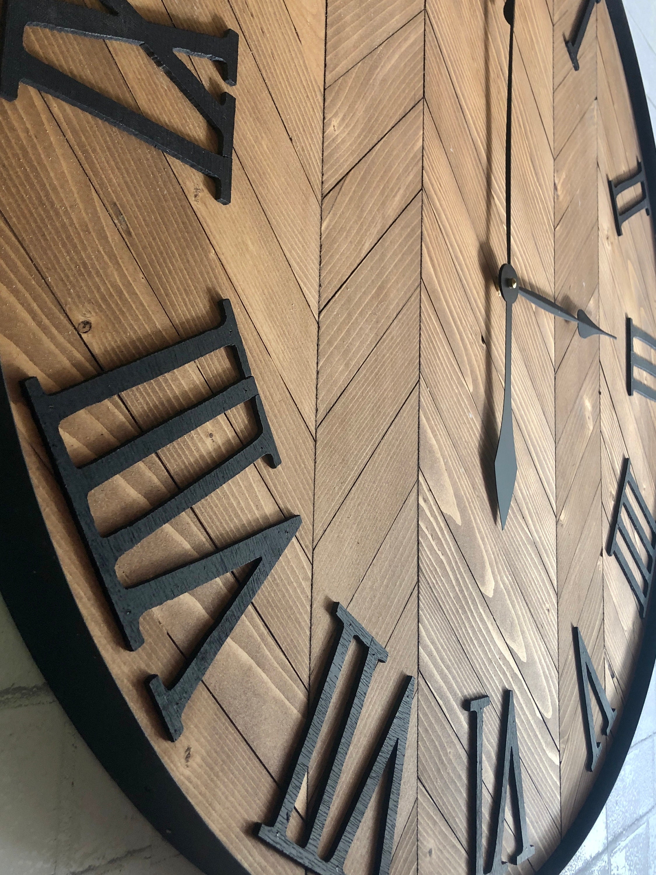 30 Wood Farmhouse Wall Clock Chevron Herringbone Design | Etsy